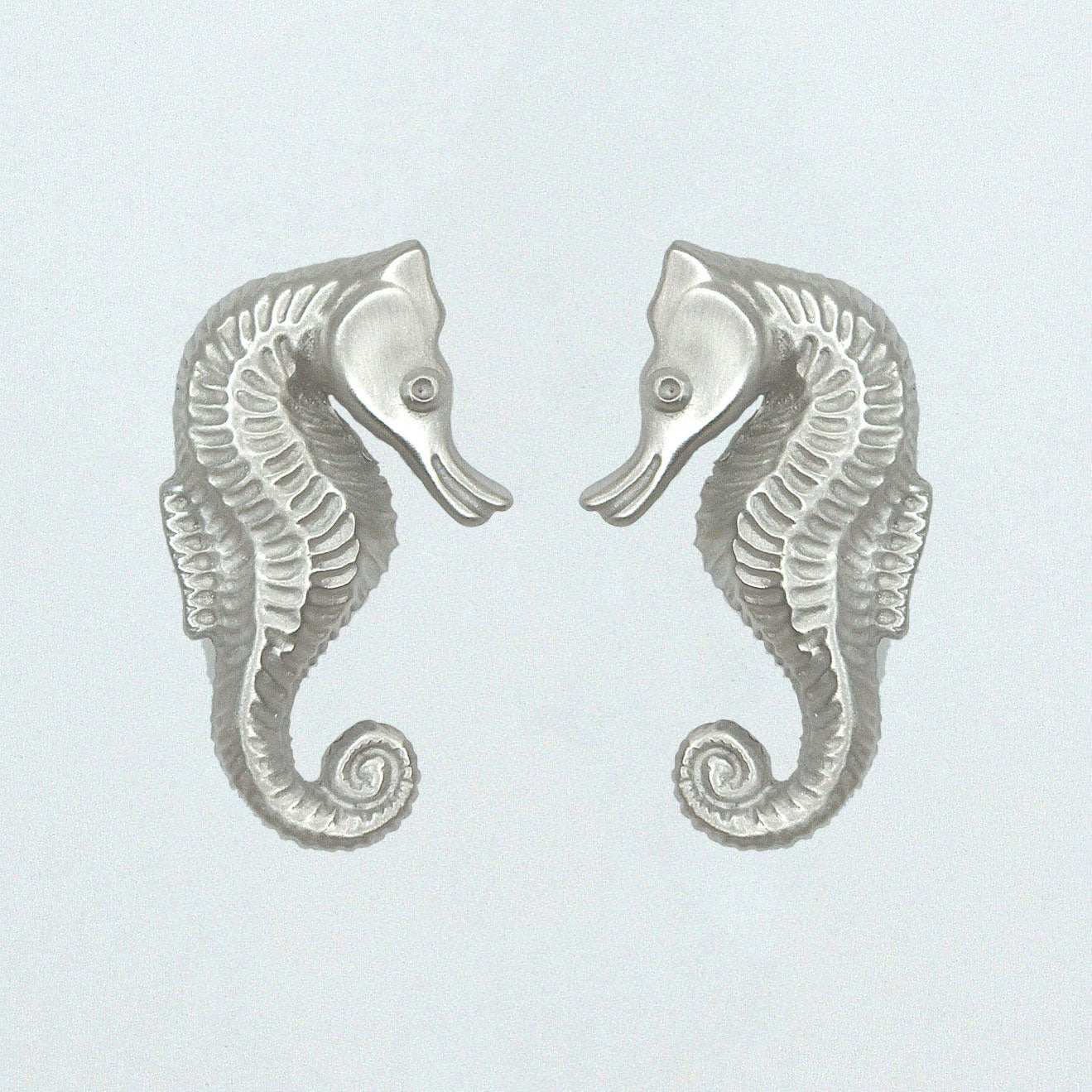 Tropical Fish Bathroom Cabinet Hardware | Sealifecabinetknobs.com - Costello Coastal Knobs