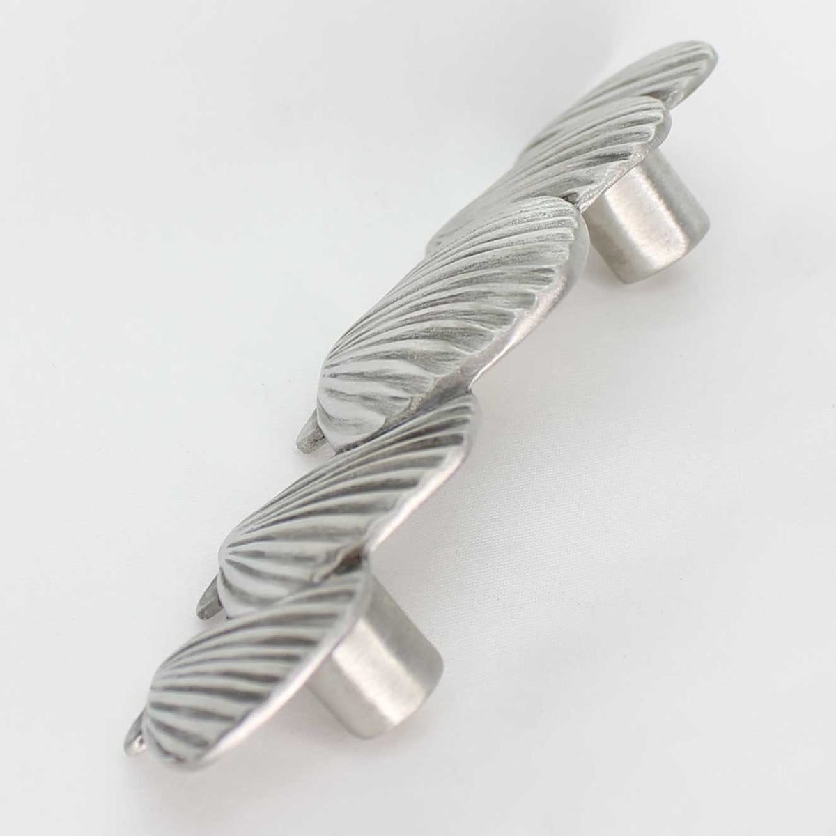 Horizontal Multi-Seashell Drawer Pull - Costello Coastal Knobs